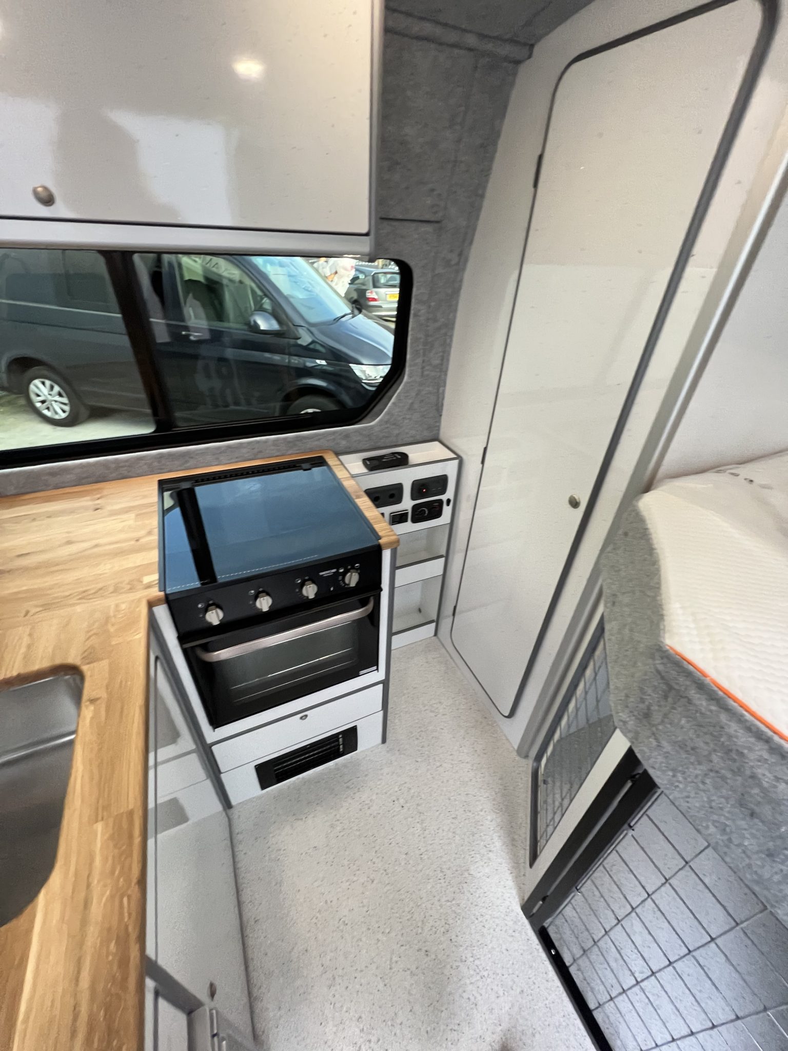 Revampavan Ltd - Gallery (New)